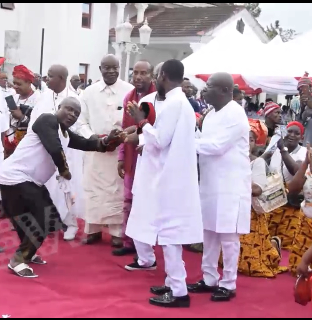 Igbo Cultural group at Emoro (New yam) festival in Oba of Benin Palace ...